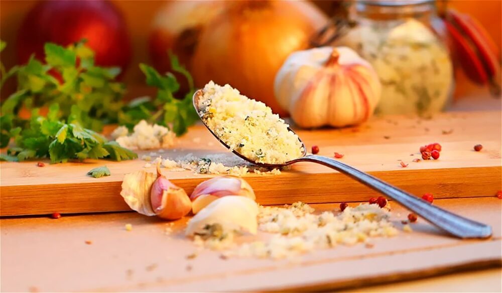 Sal temperado caseiro muito mais saudável - Coisas da Leia